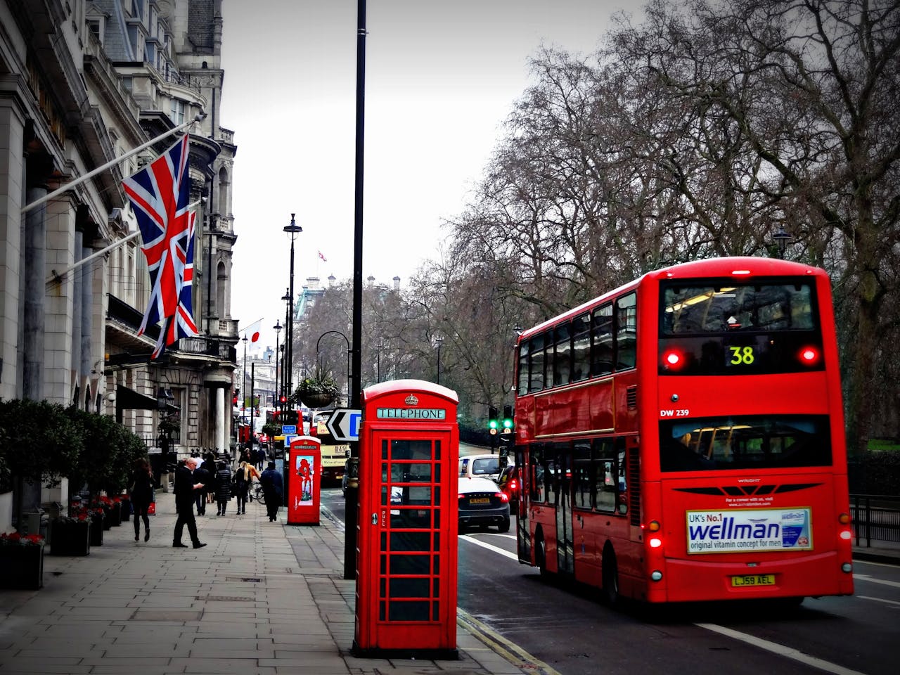 Your guide to setting up a business in the UK | Rouse Accountants